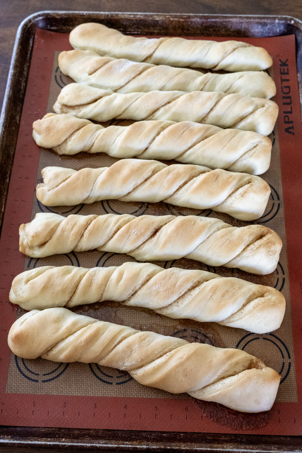 Old Fashioned Cinnamon Twists - with Buttermillk
