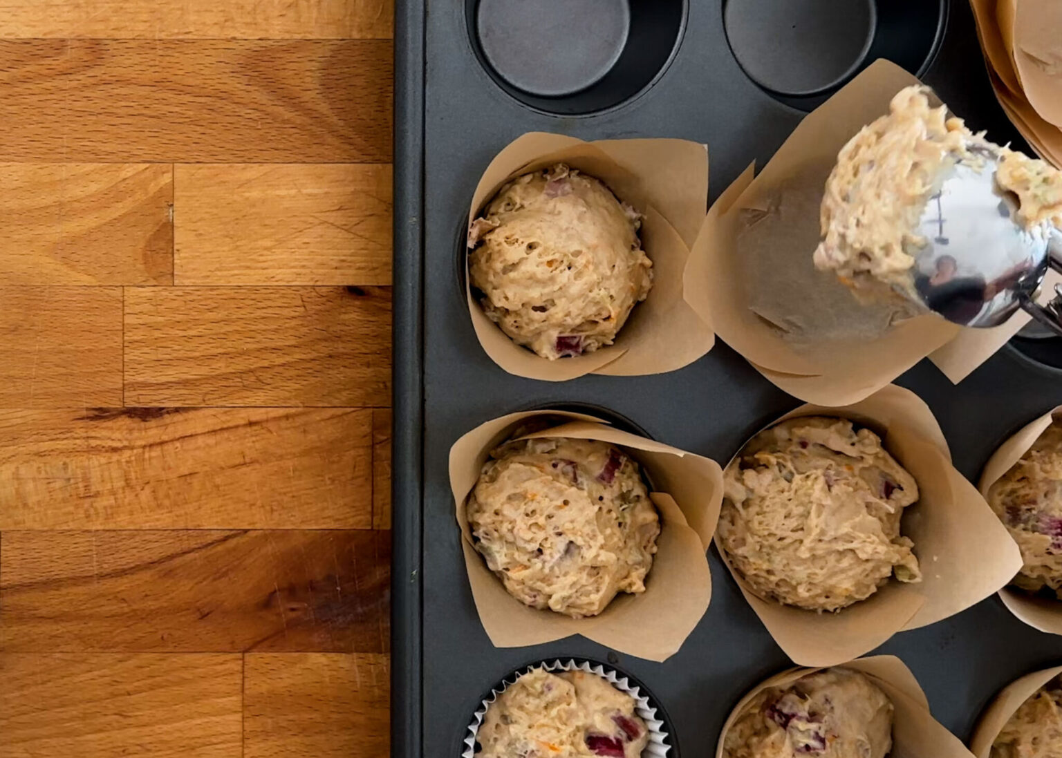 How to Make Tulip Cupcake Liners from Parchment Paper