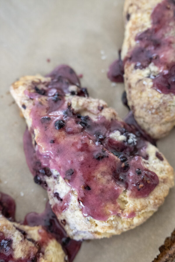 Fresh & Flaky Blackberry Scones