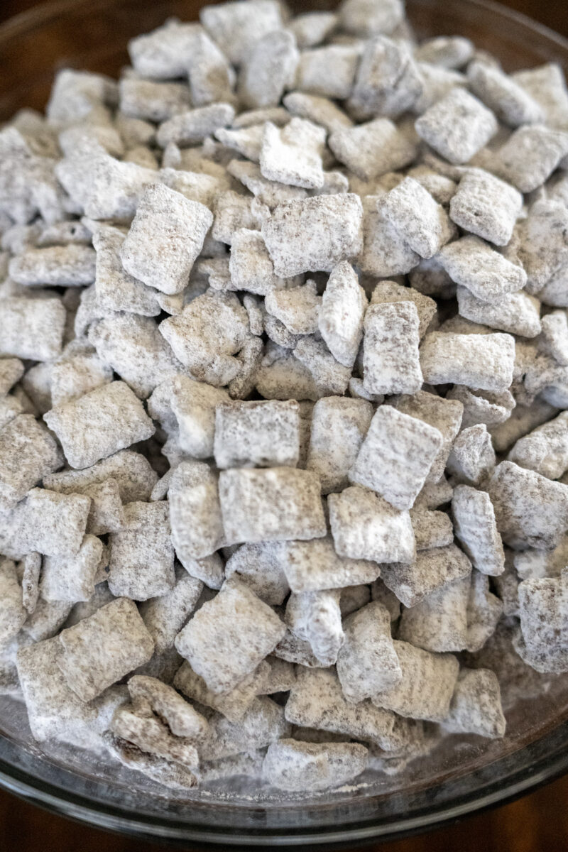 Perfect Muddy Buddy Recipe – Puppy Chow Perfection