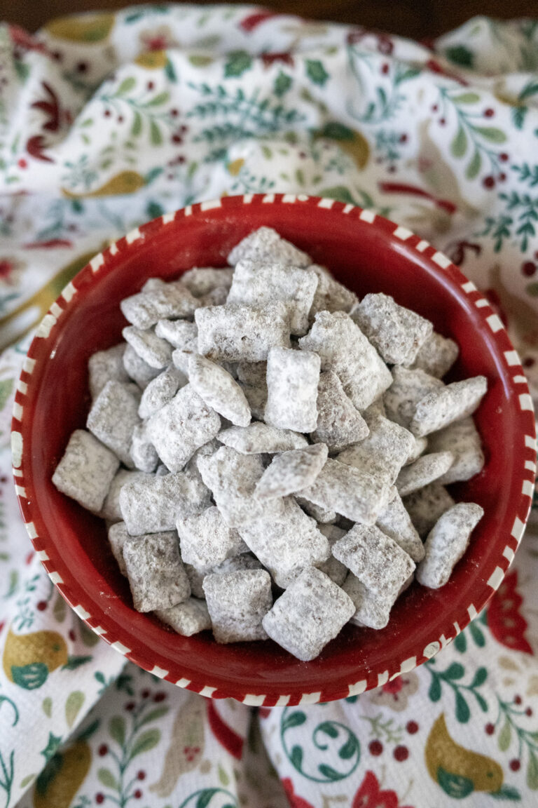 Perfect Muddy Buddy Recipe – Puppy Chow Perfection